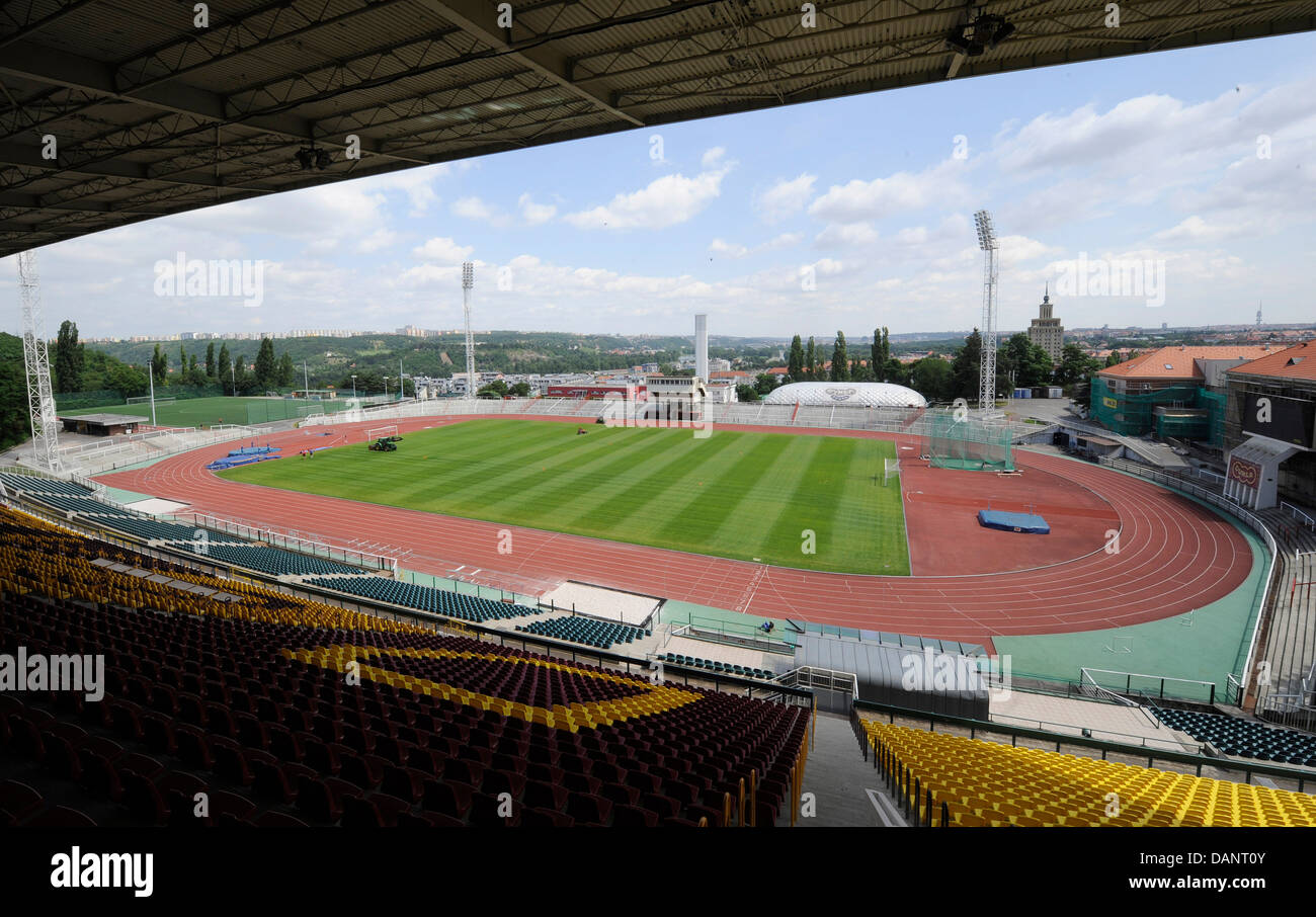Stadium dukla hi-res stock photography and images - Alamy