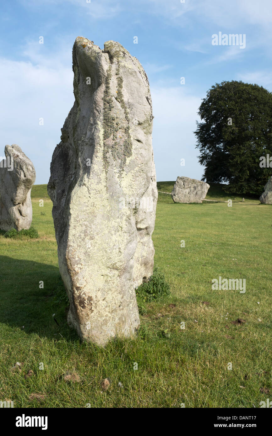 Avebury stone circle standing stones hi-res stock photography and ...