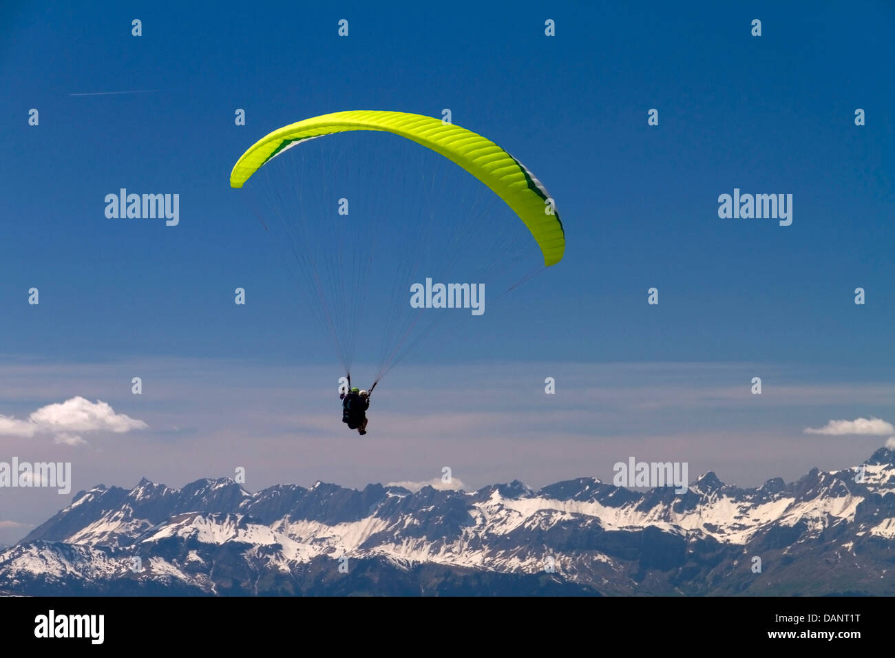 Fly over mountains hi-res stock photography and images - Alamy
