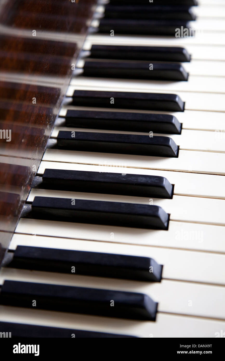 Instrument keys hi-res stock photography and images - Alamy