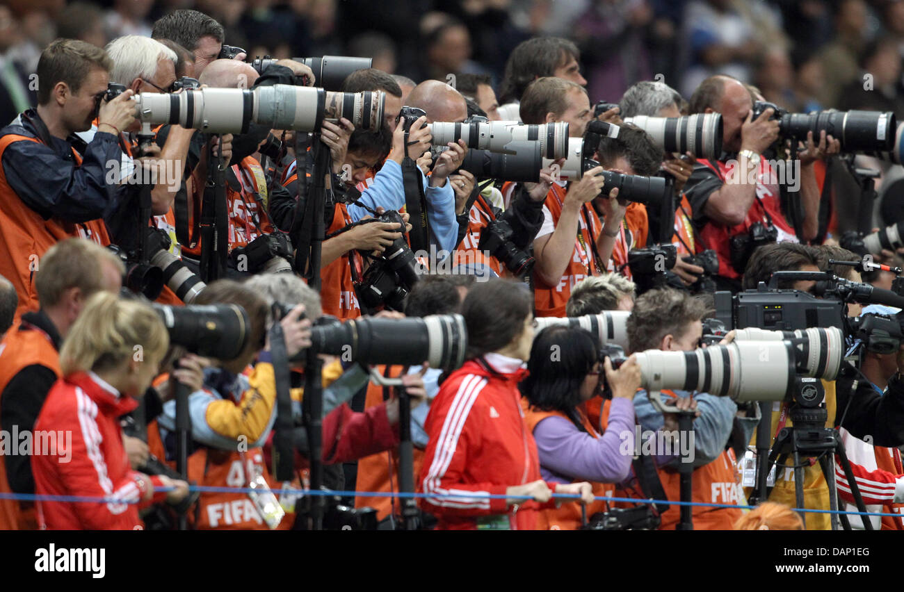 Photographers take pictures during the FIFA Women's World Cup final ...
