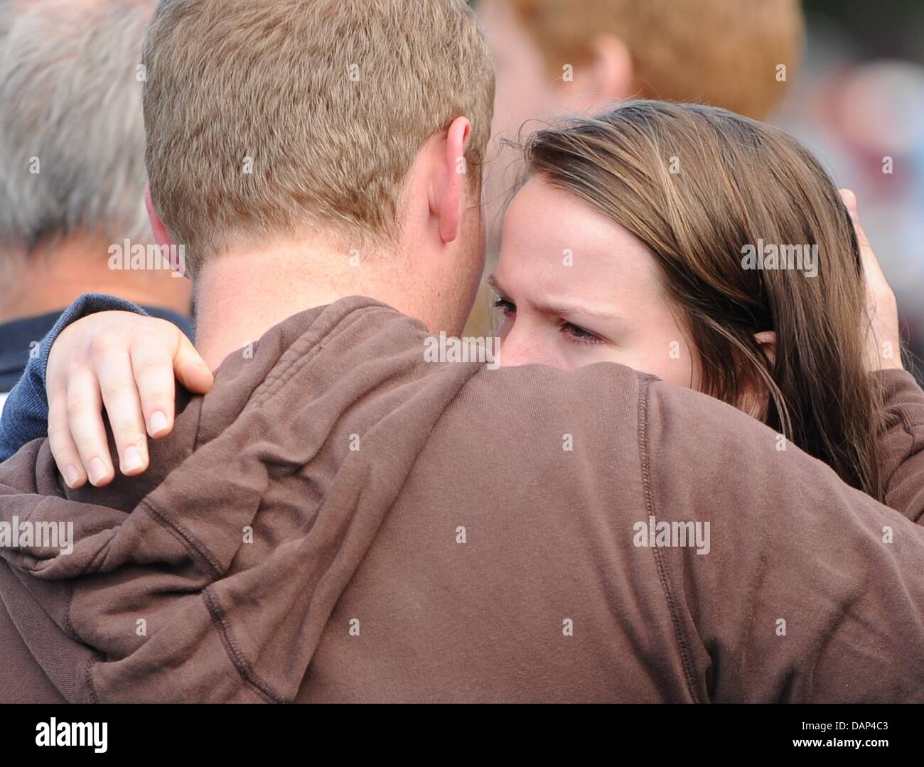 Survivors of the massacre on Utoya island react in Sundvollen, Norway ...