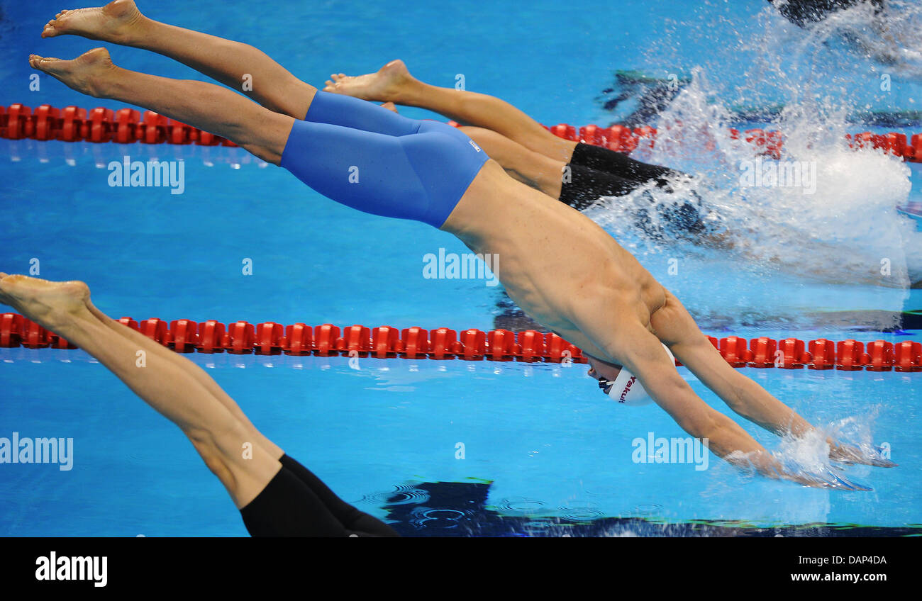 Swimming mens 400m freestyle preliminary hi-res stock photography and ...