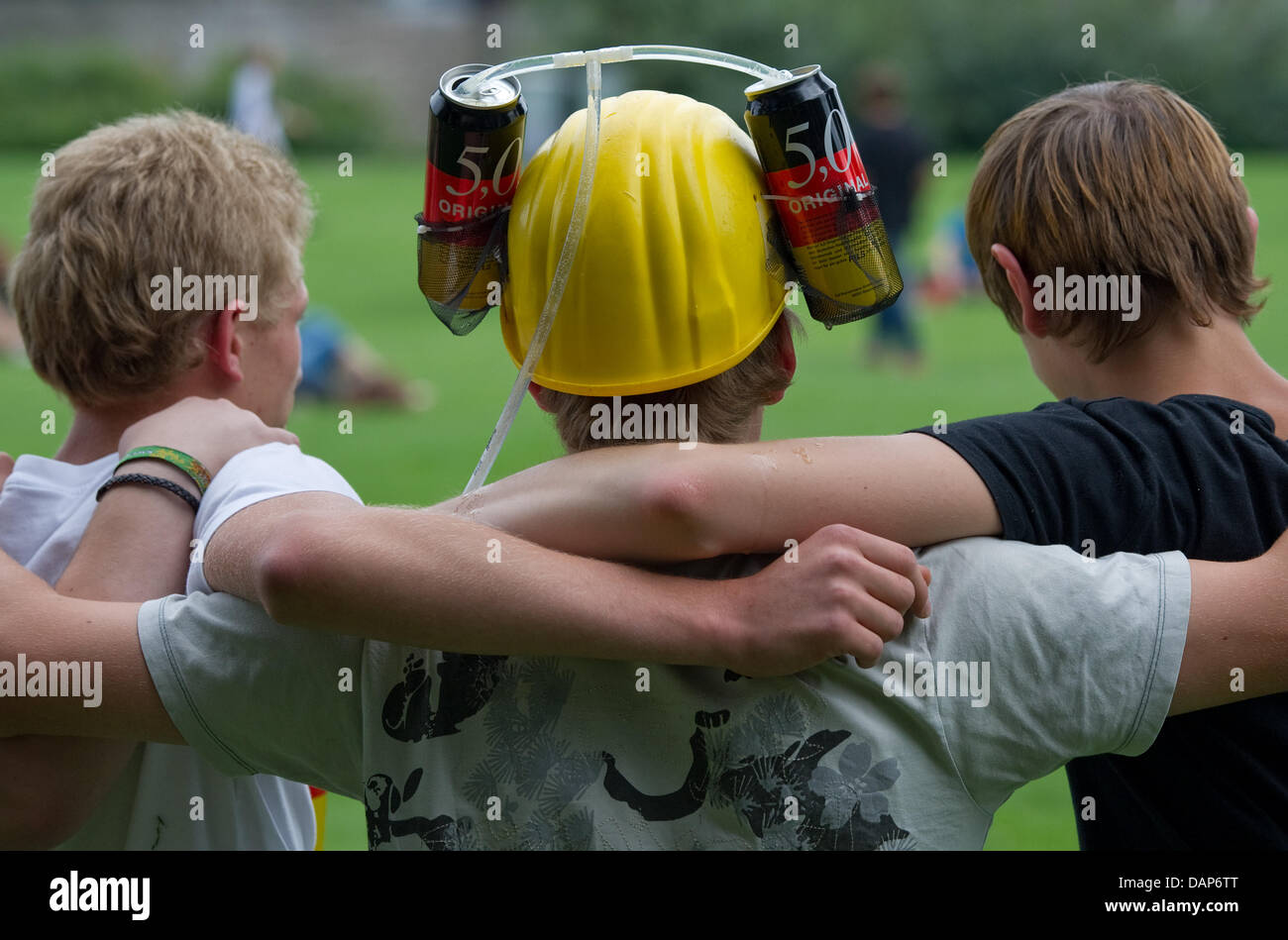 Man surrounded by alcohol hi-res stock photography and images - Alamy