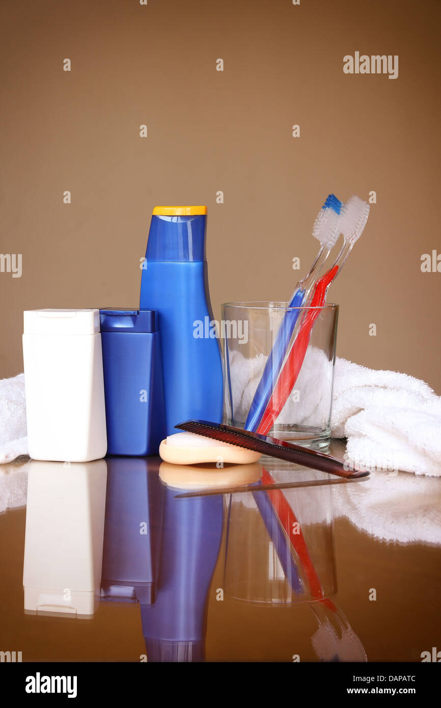 Shampoo bottles and hygiene accessories Stock Photo - Alamy