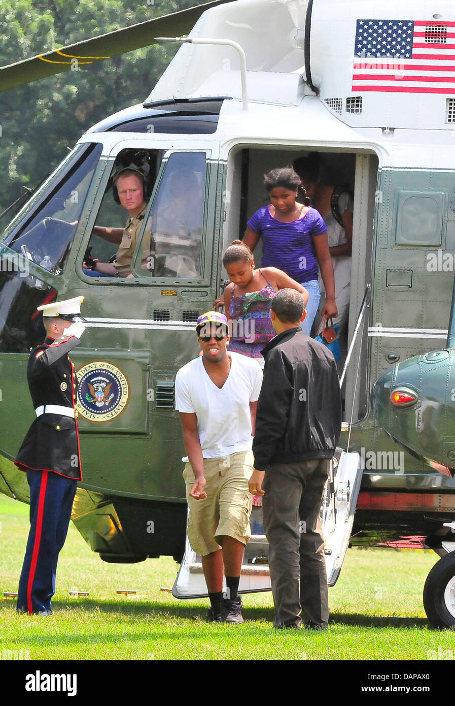 United States President Barack Obama and his family return to the South ...