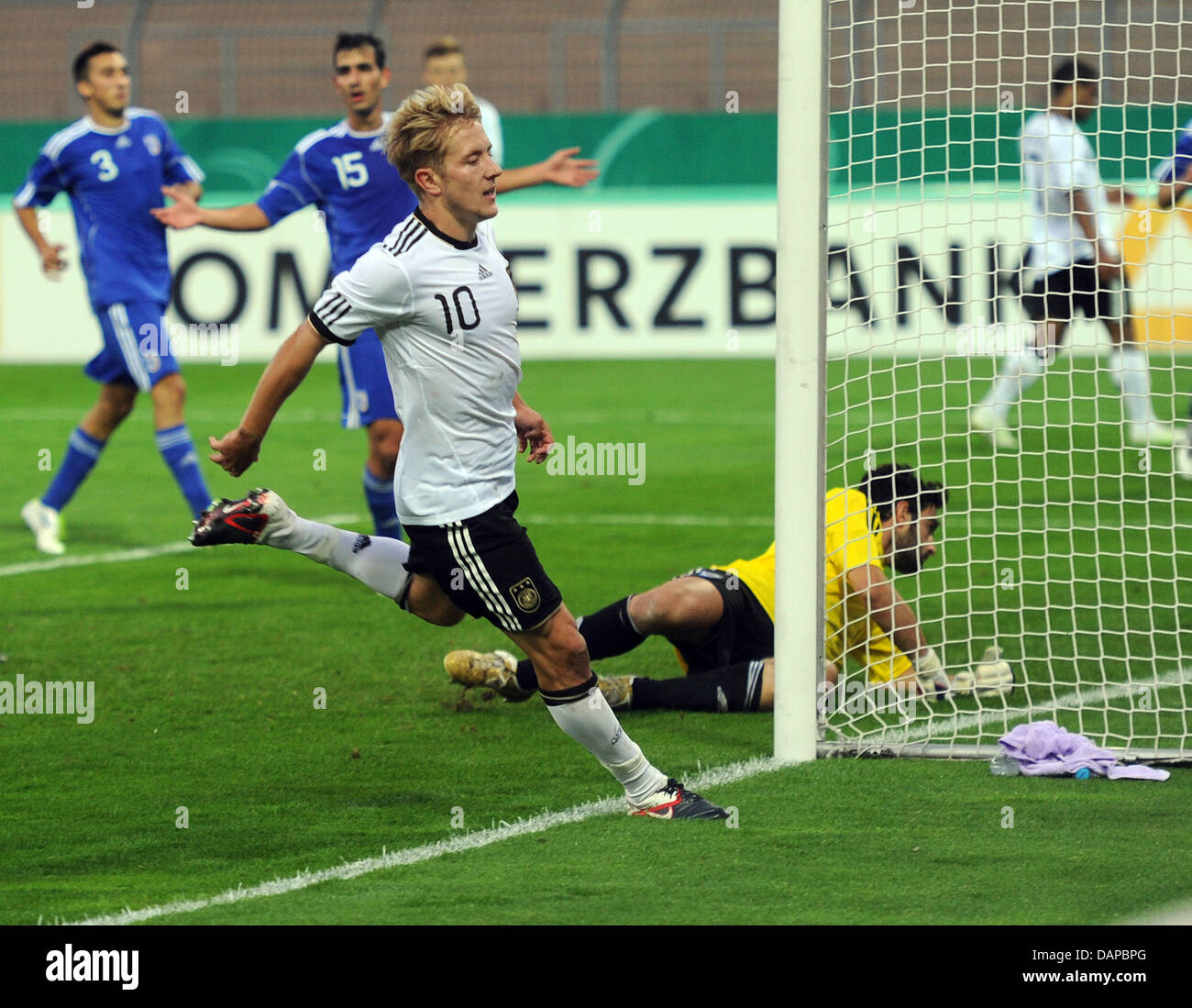 Germany's Lewis Holtby scores the 2-0 during the U-21 European Football ...