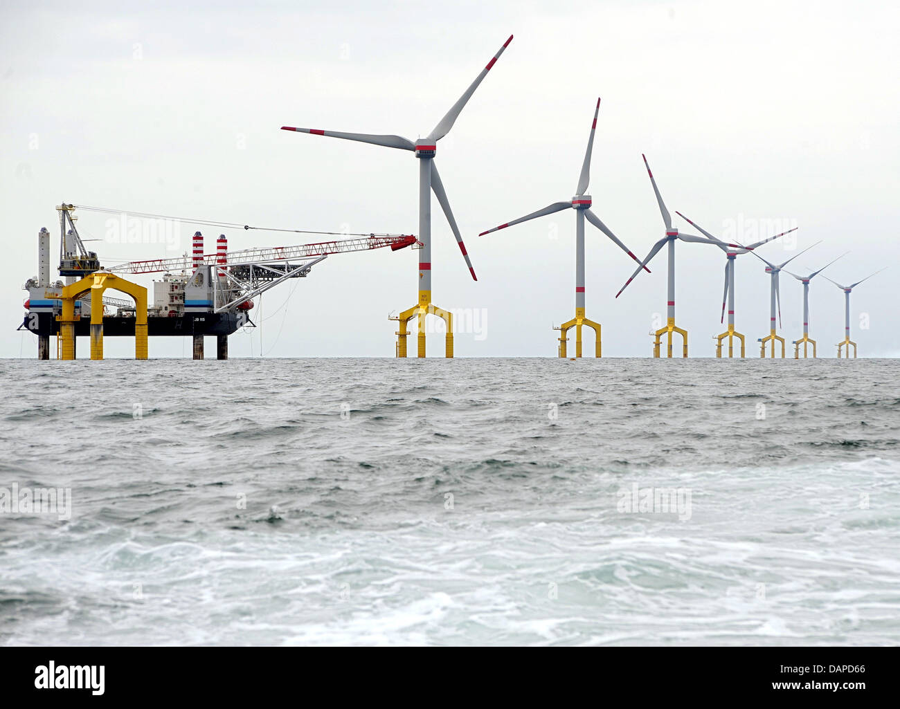 A further supporting cross for a wind turbine is placed in the North ...