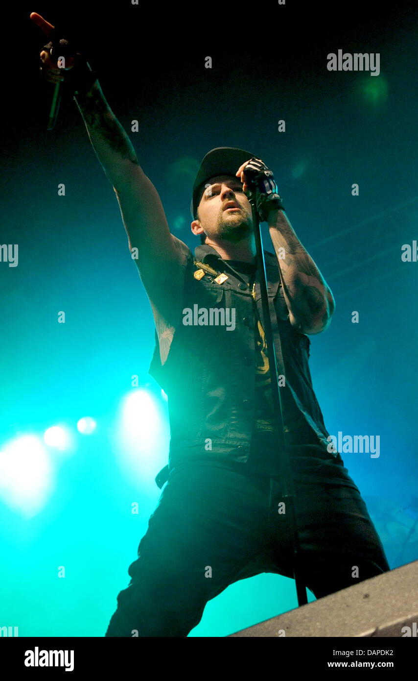 Joel Reuben Madden, singer of the US American pop band 'Good Charlotte ...
