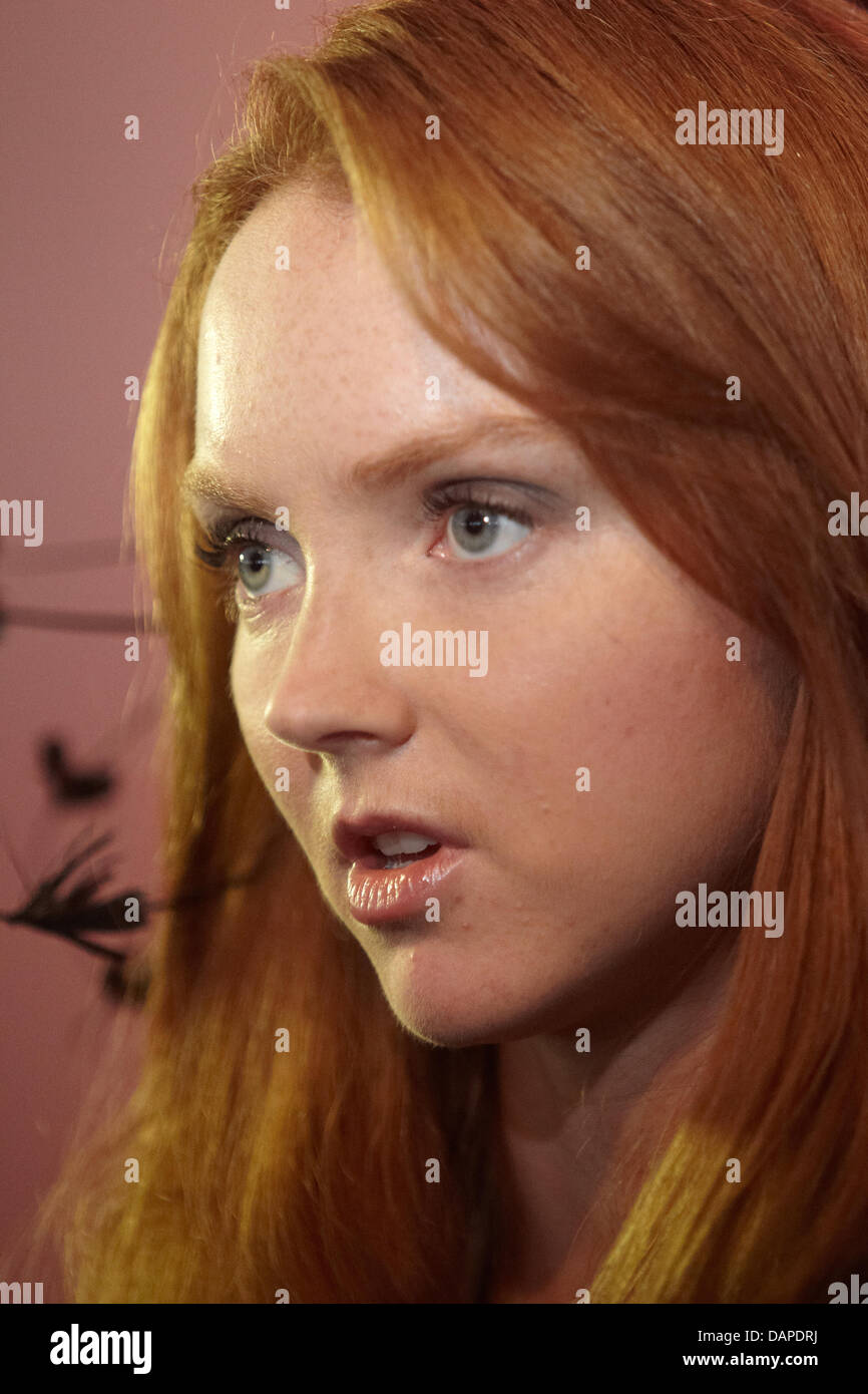 Jaguar female model hi-res stock photography and images - Alamy