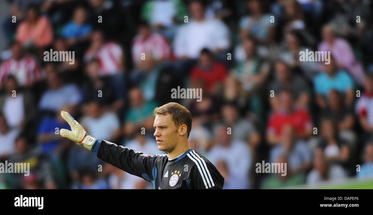 Bayern's goalkeeper Manuel Neuer gives instructions during the German ...