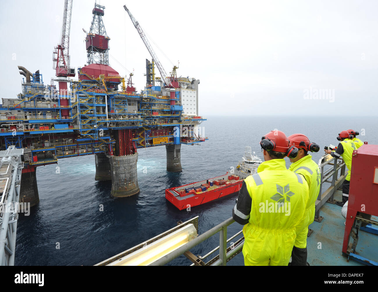 Sleipner oil platform hi-res stock photography and images - Alamy