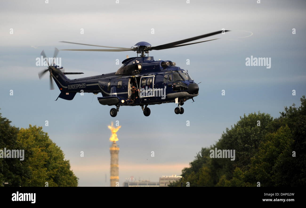 Super puma display hi-res stock photography and images - Alamy