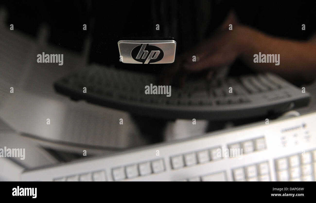 Hp tablet hi-res stock photography and images - Alamy