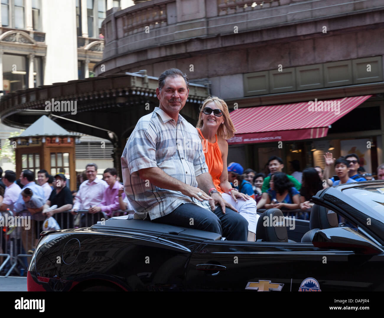 Baseball All-star game red carpet parade in New York Stock Photo - Alamy