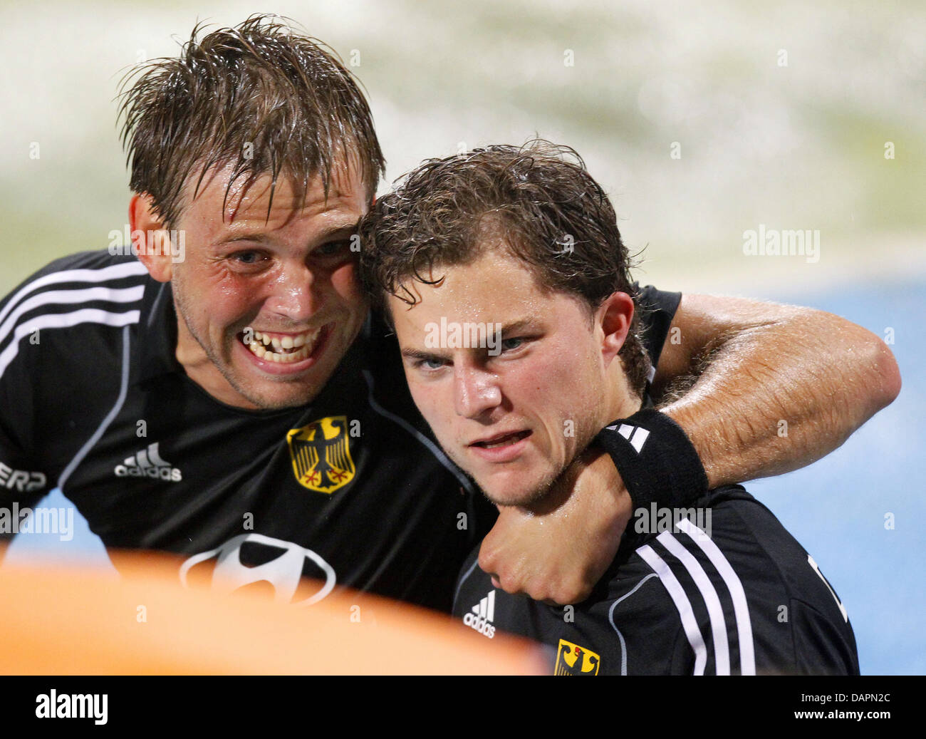 German national hockey players Oskar Deecke (L) and Moritz Fuerste ...