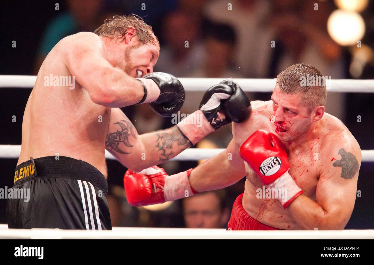 Boxing professionals from Robert Helenius from Finland (L) and Sergei ...