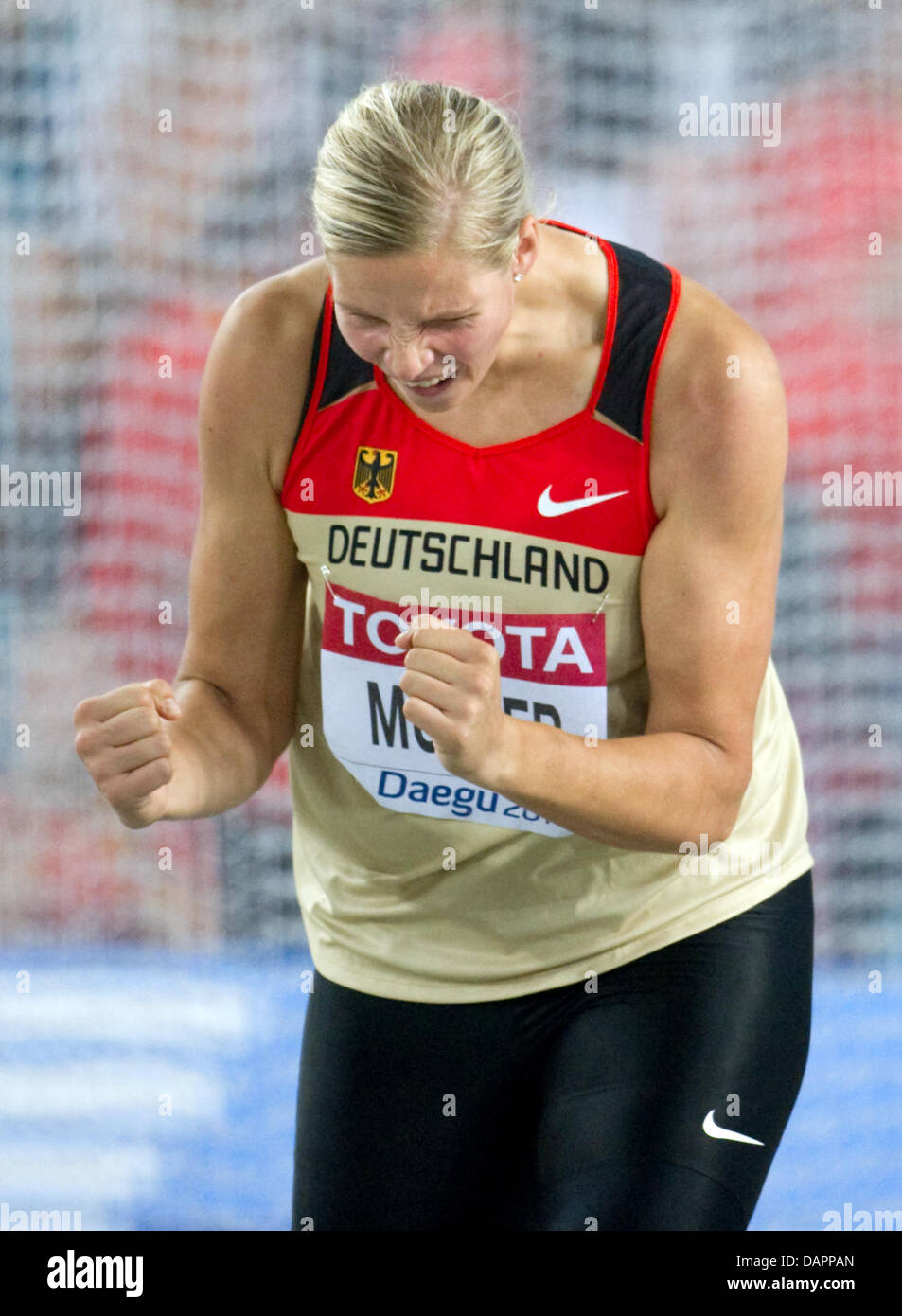 Nadine Müller of Germany celebrates after winning the silver medal in ...
