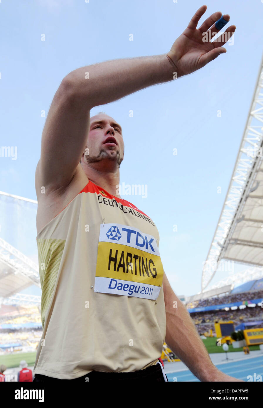 Robert harting hi-res stock photography and images - Alamy