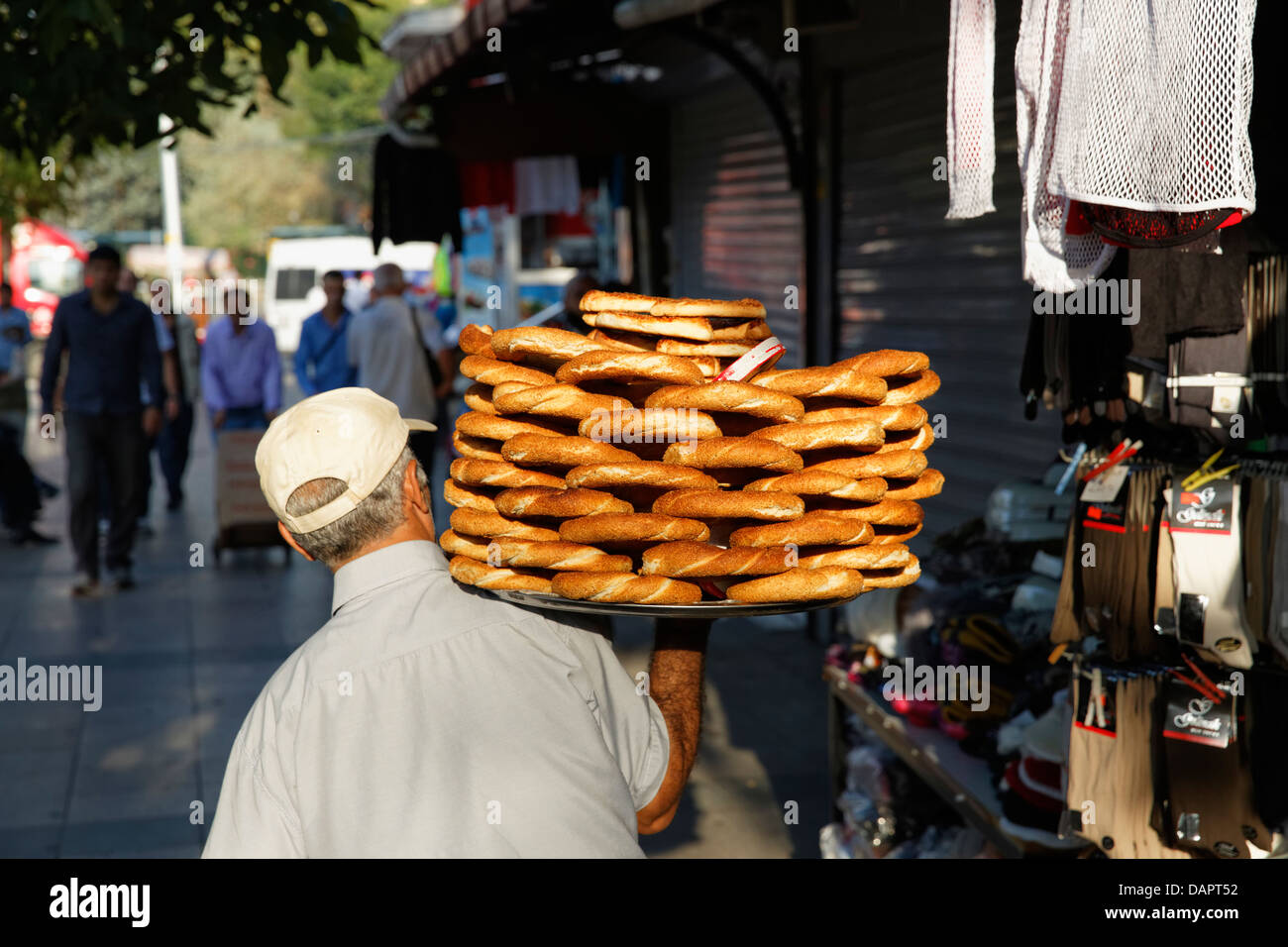 Turkey, Istanbul, Street seller carrying tray of bread Stock Photo - Alamy