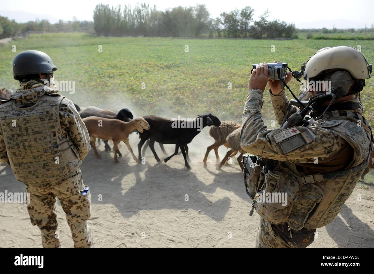 Afghanistan kunduz military hi-res stock photography and images - Alamy