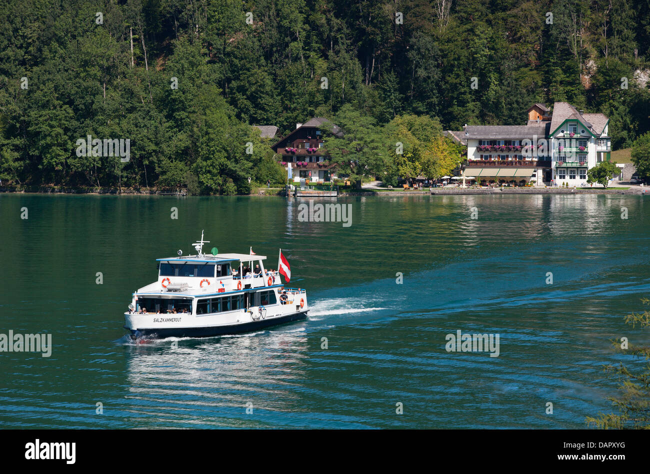 Austria, Ship on Wolfgangsee at Salzkammergut Stock Photo - Alamy