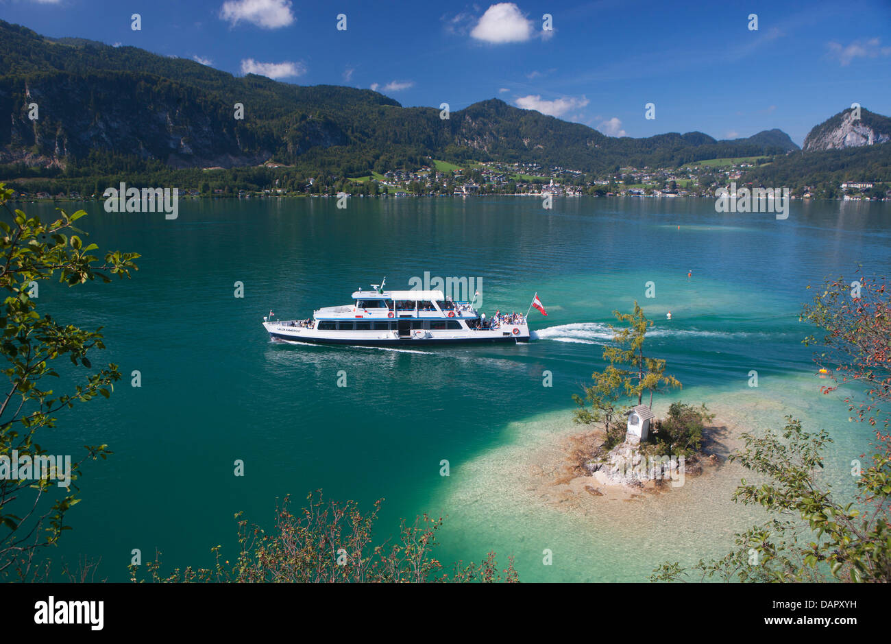 Austria, Ship on Wolfgangsee at Salzkammergut Stock Photo - Alamy