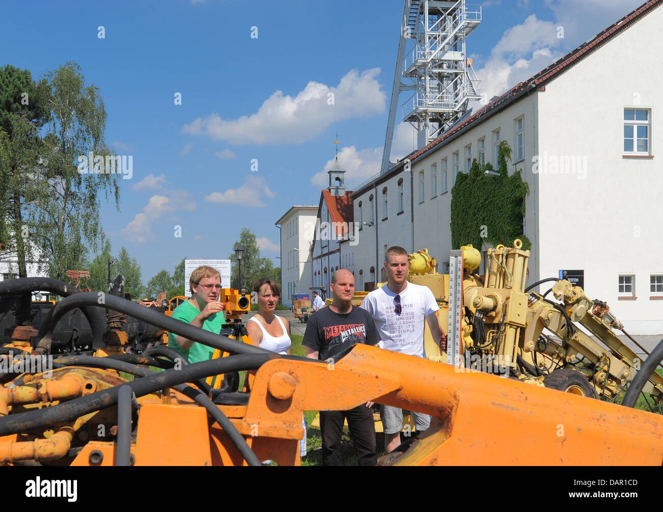 Students of the Institute of mine-surveying and geodesy of the ...