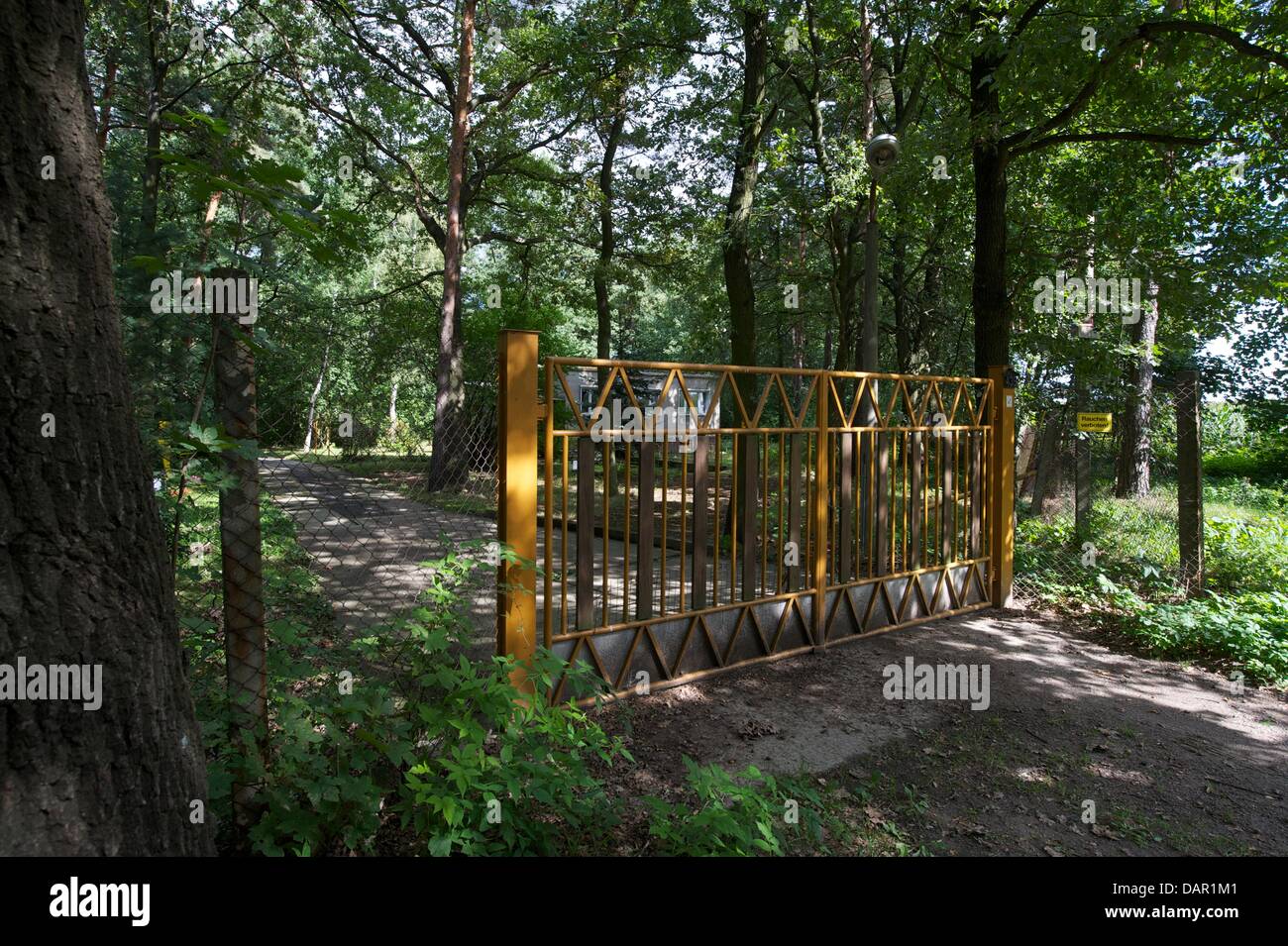 Stasi bunker hi-res stock photography and images - Alamy