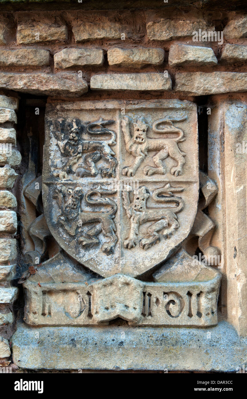 Stone coat of arms hi-res stock photography and images - Alamy