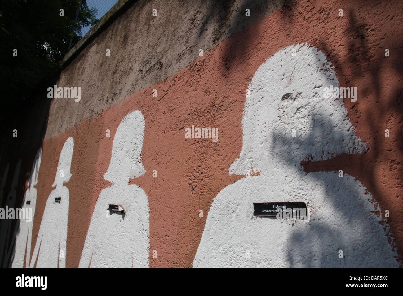 Figures against la hi-res stock photography and images - Alamy