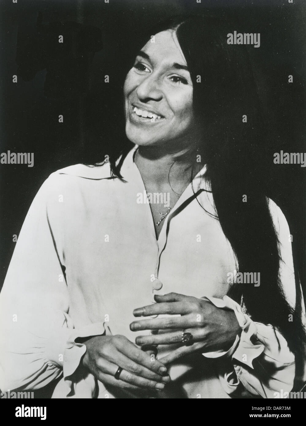 BUFFY SAINTE-MARIE Promotional photo of Canadian-American folk singer ...