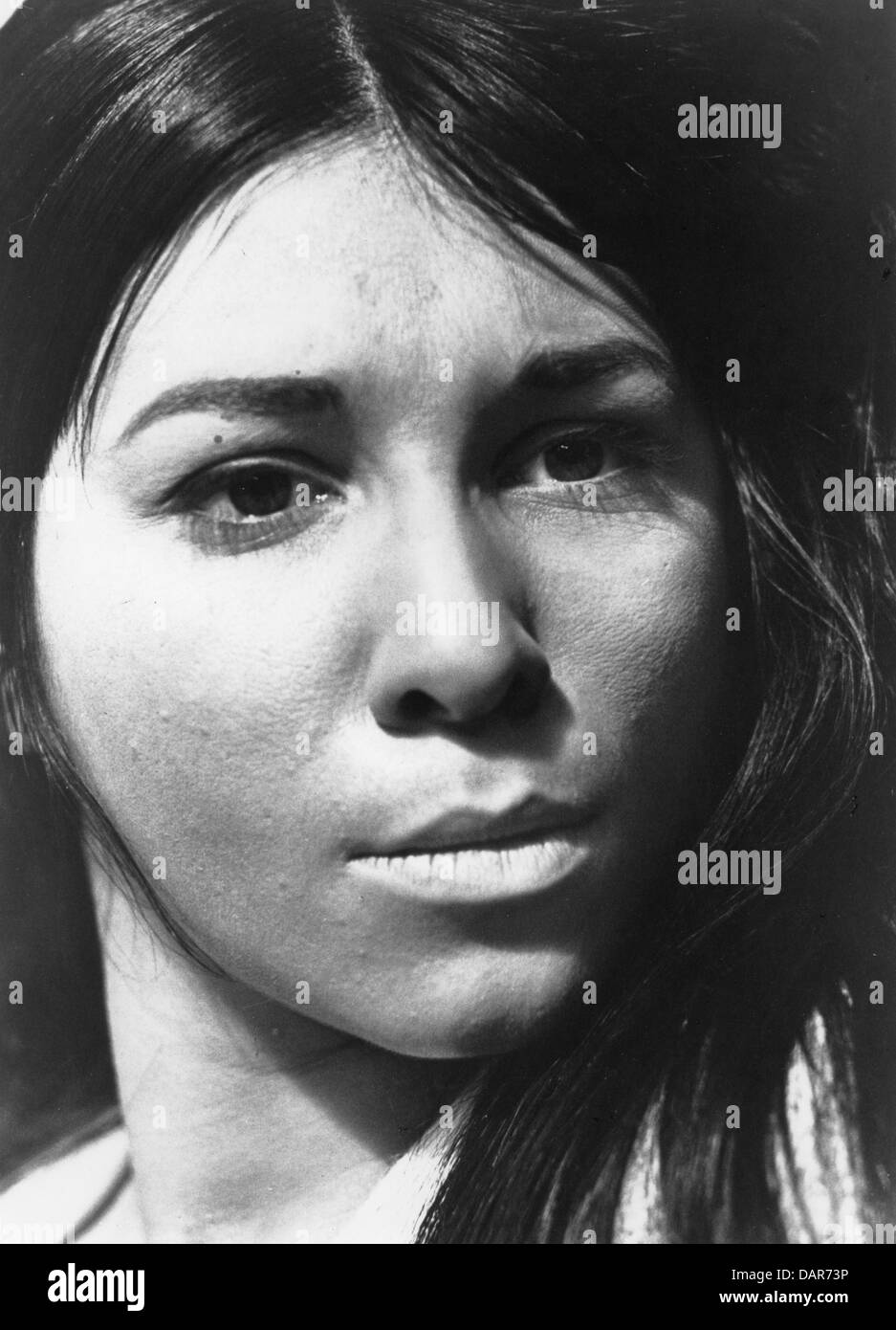 BUFFY SAINTE-MARIE Promotional photo of Canadian-American folk singer ...