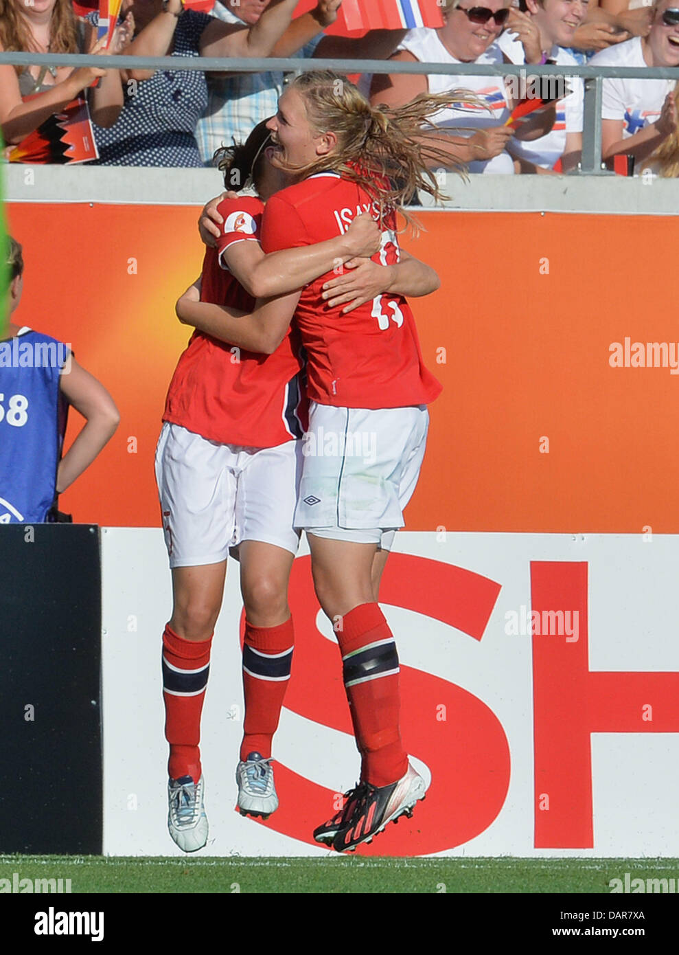 Ingvild Isaksen (r) from Norway celebrates after scoring the 1-0 with ...