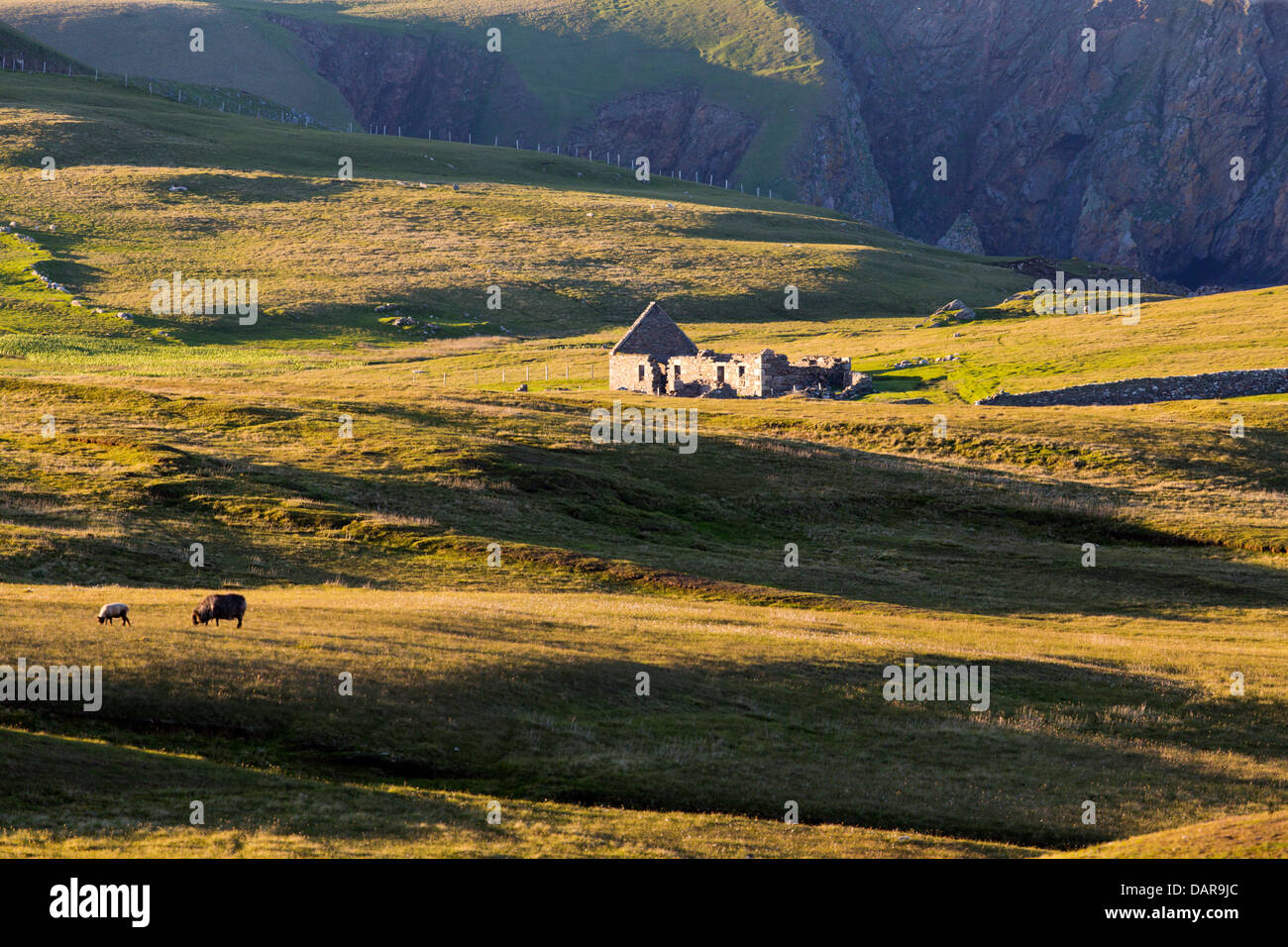 Burravoe; Yell; Shetland; UK Stock Photo - Alamy