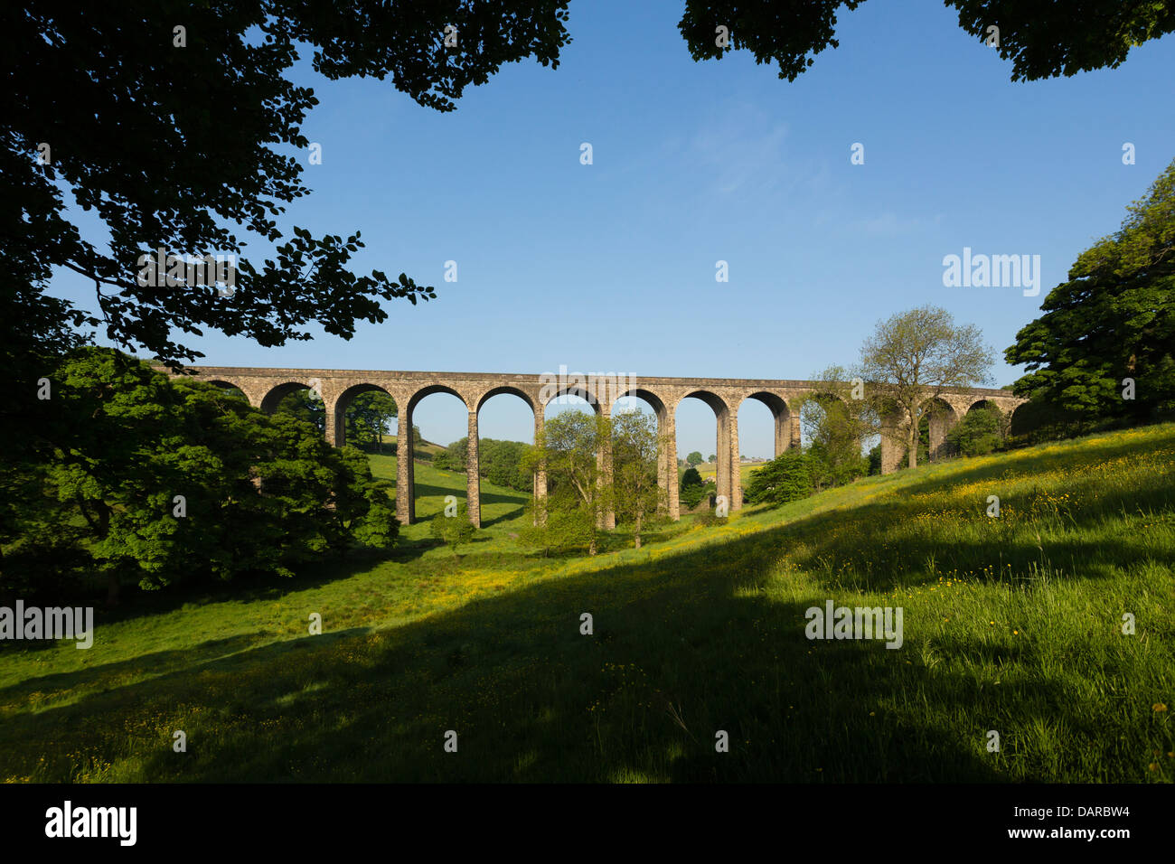 Thornton viaduct in Thornton village near Bradford Stock Photo - Alamy