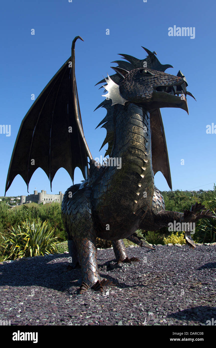 Town of Harlech, Wales. The Anthony ‘Fred’ Peacock sculpted Dewi the ...