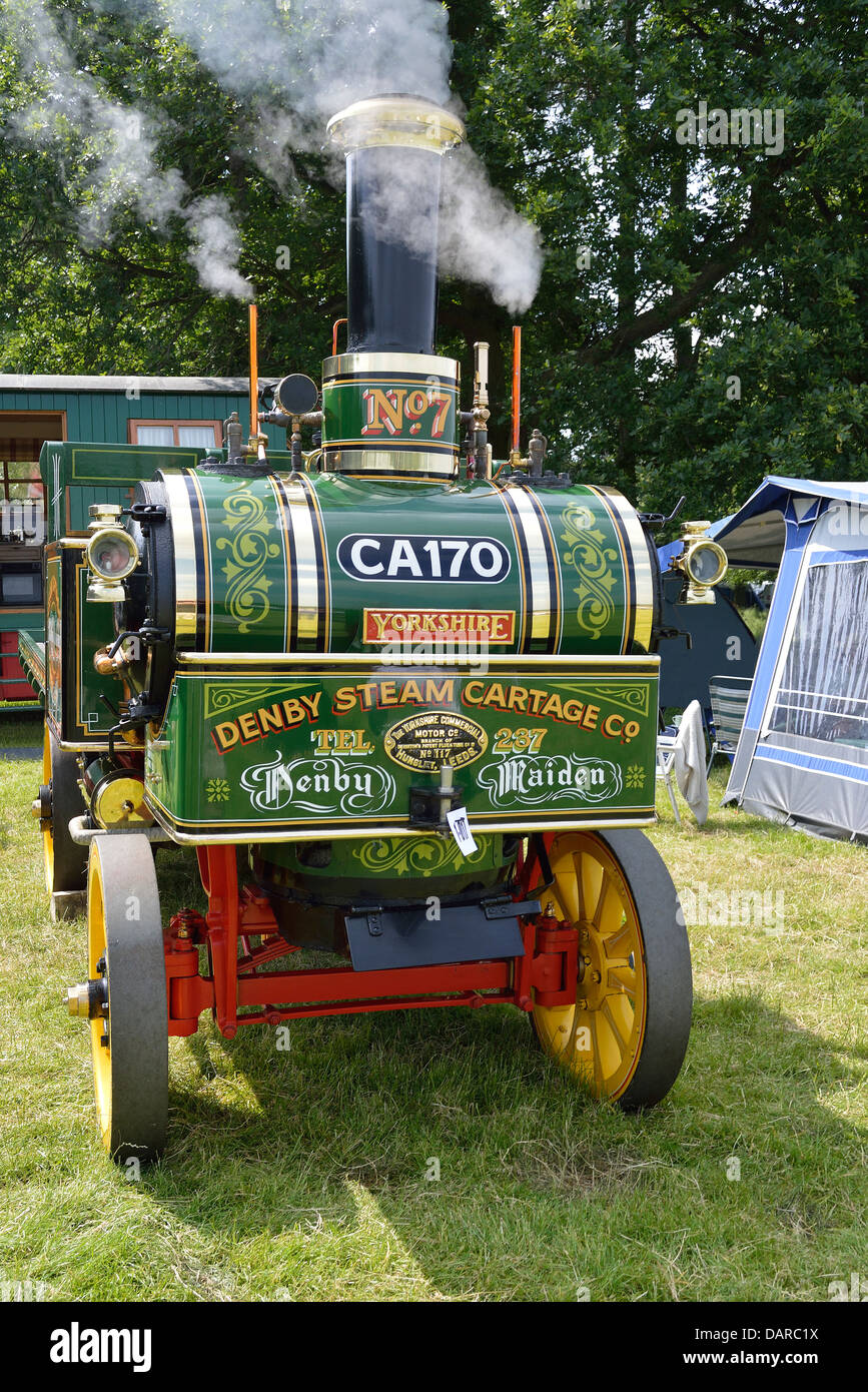 Commercial steam lorry hi-res stock photography and images - Alamy