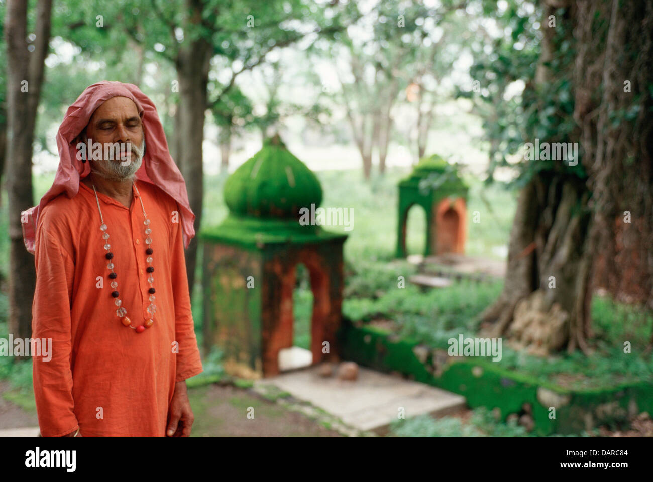 Forest man of india hi-res stock photography and images - Alamy