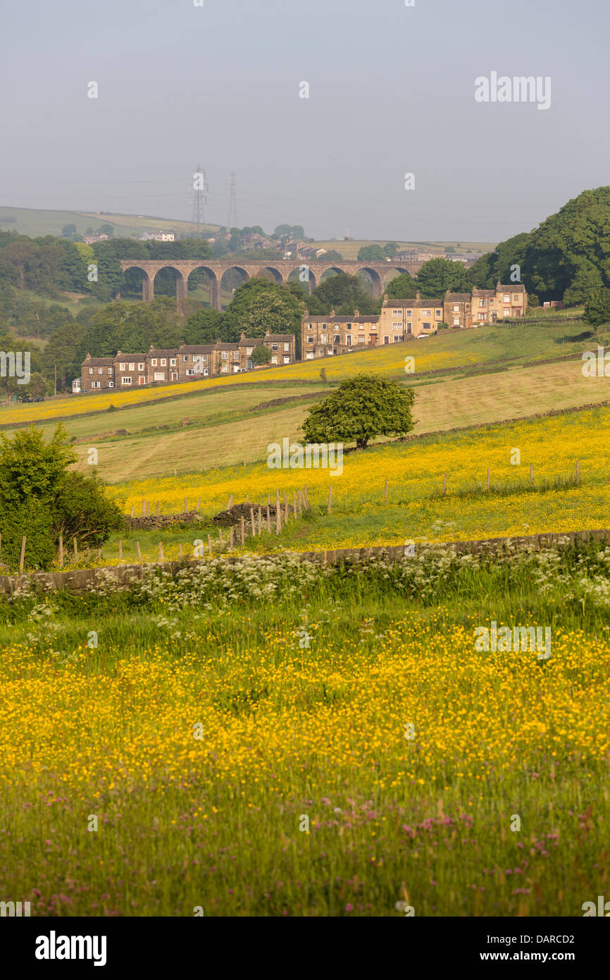 Thornton village near bradford hi-res stock photography and images - Alamy