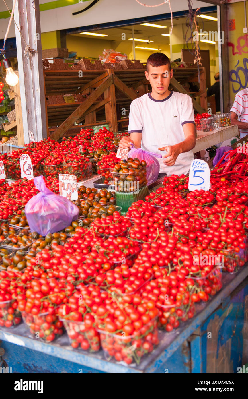 Black tomato israel hi-res stock photography and images - Alamy