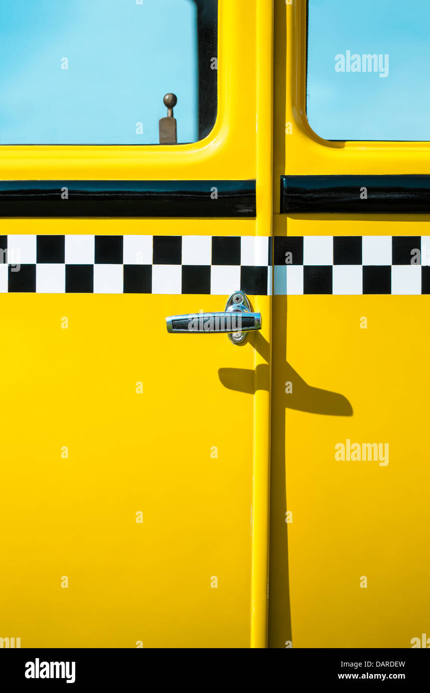 Vintage taxi cab hi-res stock photography and images - Alamy
