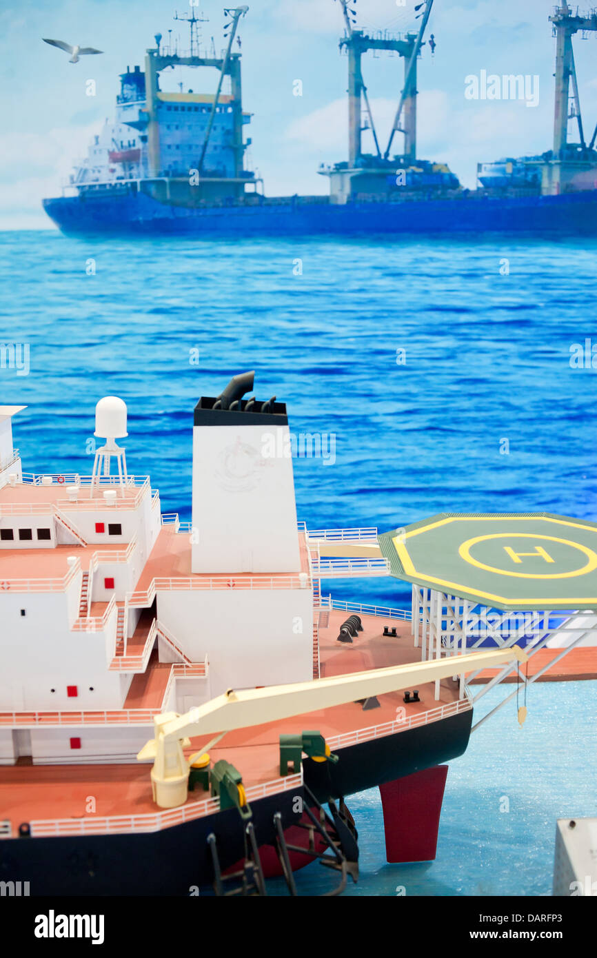 Mining ships hi-res stock photography and images - Alamy