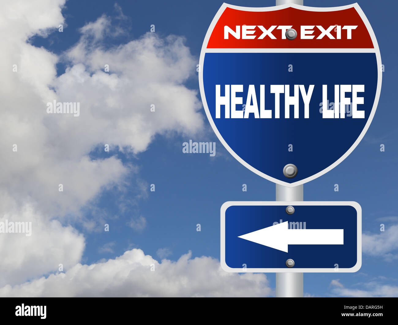 Healthy life road sign Stock Photo - Alamy