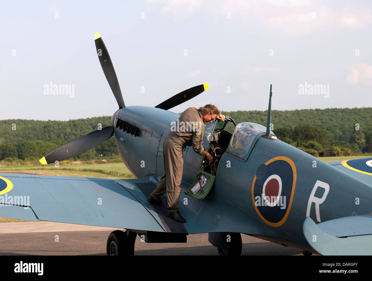 Supermarine spitfire mk xi hi-res stock photography and images - Alamy
