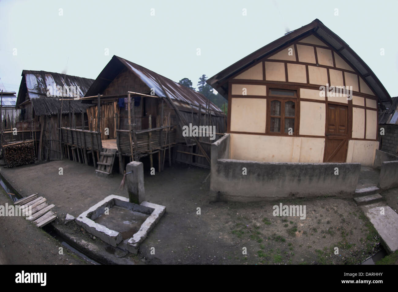 Quake hi-res stock photography and images - Alamy