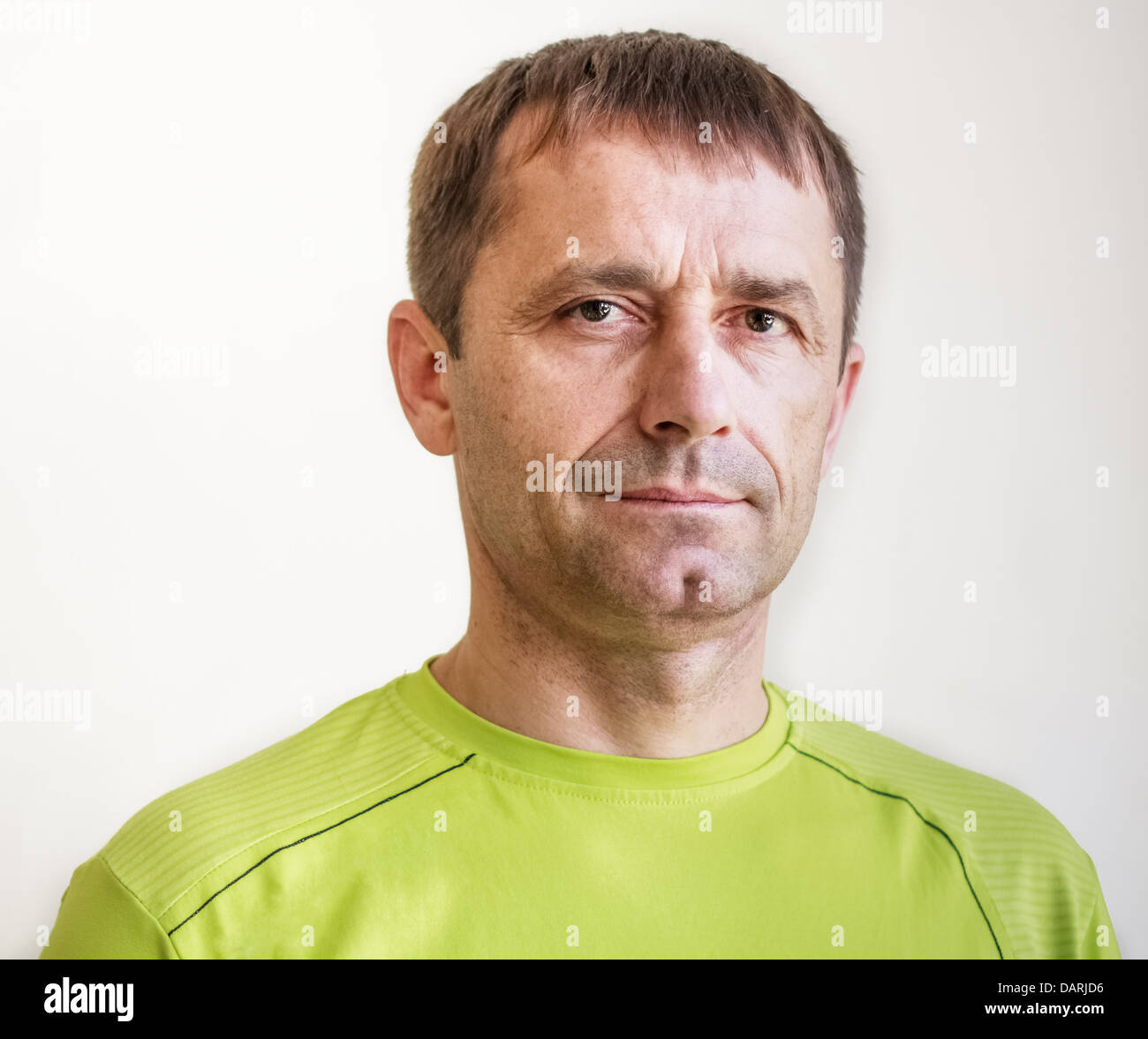 Scruffy man smiling hi-res stock photography and images - Alamy