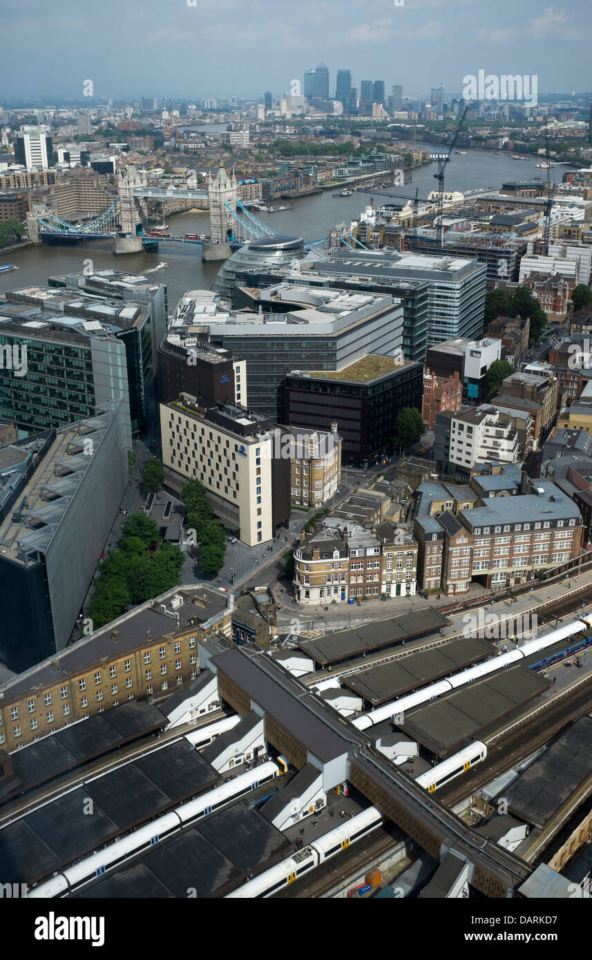 Train lines hi-res stock photography and images - Alamy