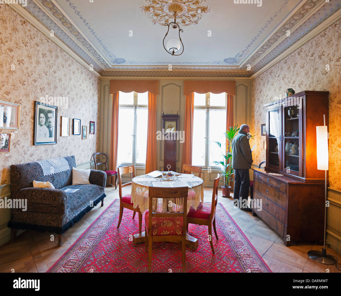 Switzerland house inside hi-res stock photography and images - Alamy