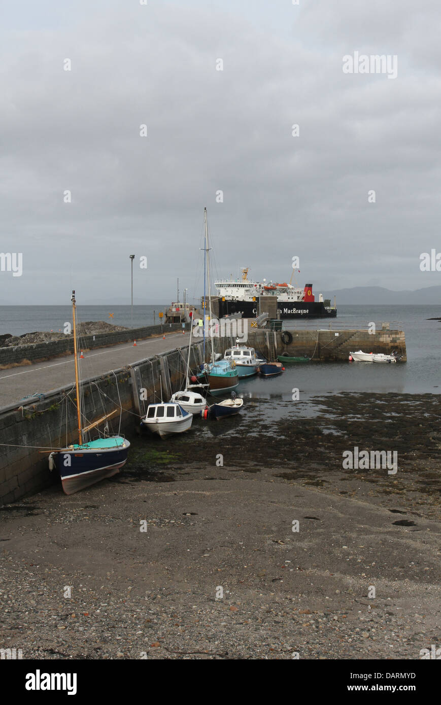 Colonsay ferry hi-res stock photography and images - Alamy